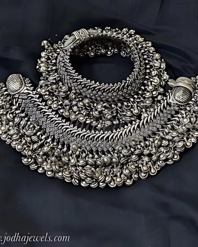 Antique Anklets Bandhani – Jodha