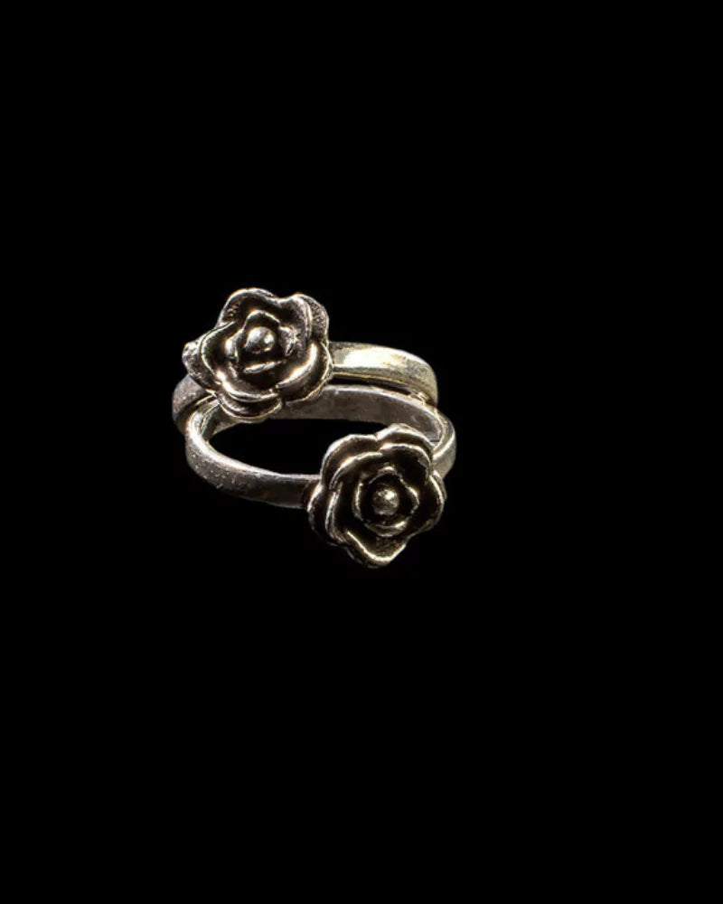 Rose Toe Rings – Jodha Jewels